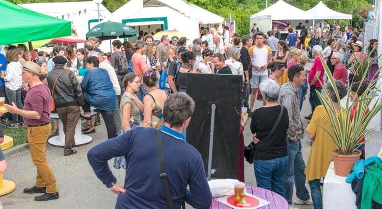 La fête de la tête aux pieds avec Trad’Envie - PresseLib