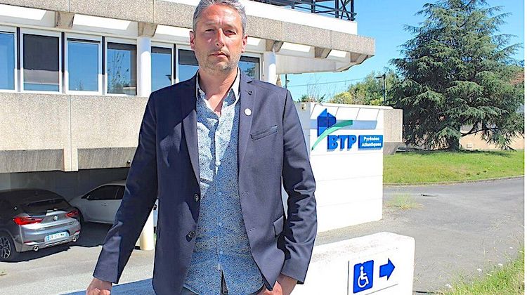 1500 COUPS DE POUCE - vu par… Sébastien LABOURDETTE - PresseLib