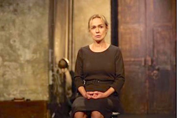 LES TROIS COUPS - Réservations ouvertes pour la 10e saison de Théâtre à ...