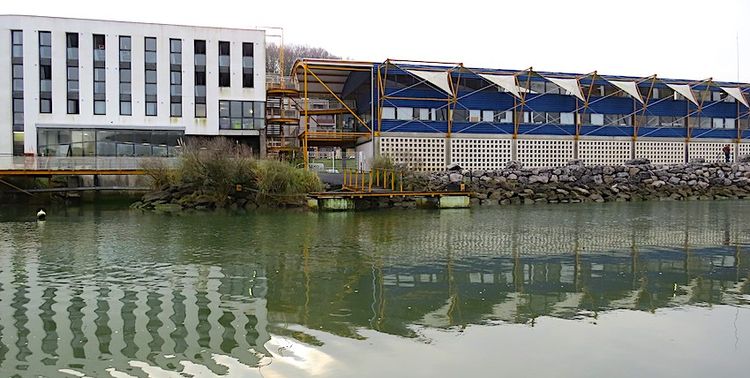 EN VRAC - Boîtes de Noël à Bagnères et Tarbes, métiers de la mer à ...