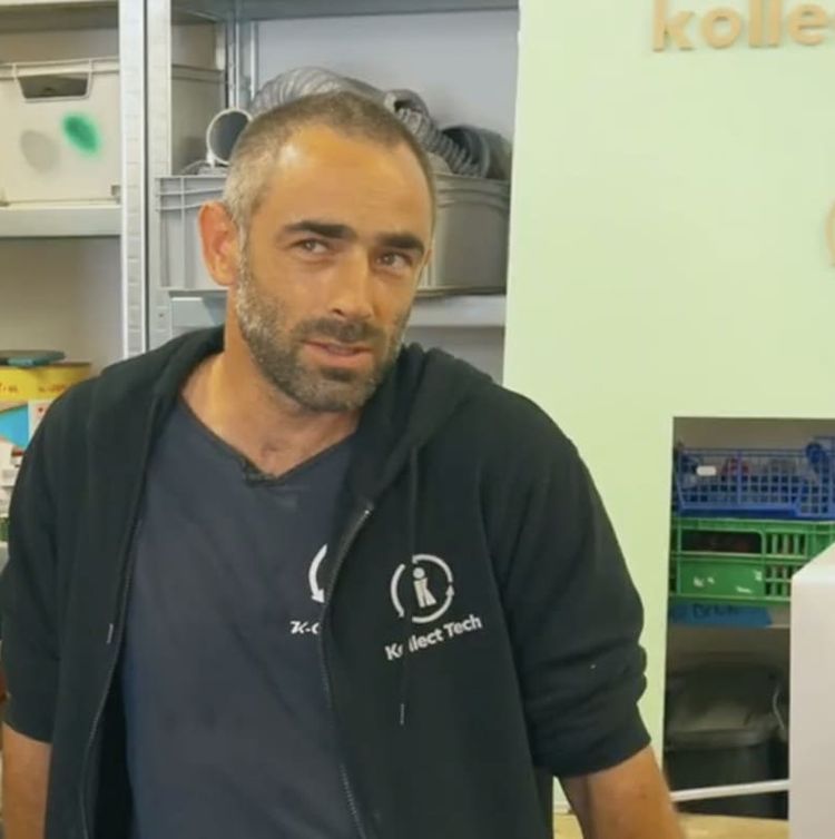 Ici, on produit la vie - Kollect Tech transforme les toilettes en ...